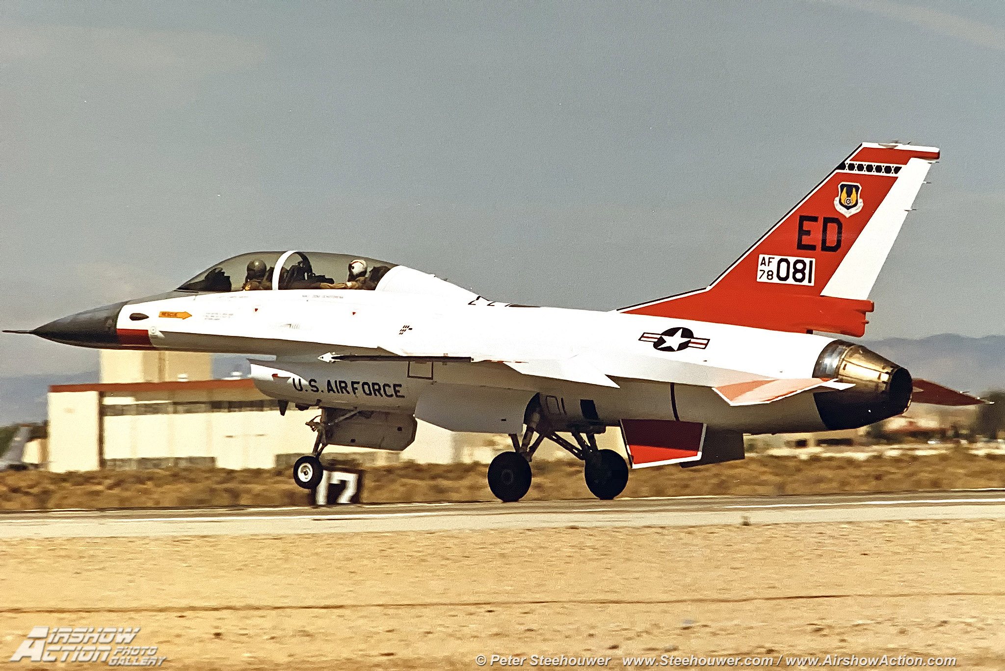 Edwards AFB CA USA - Airshow Action Photography by Peter Steehouwer