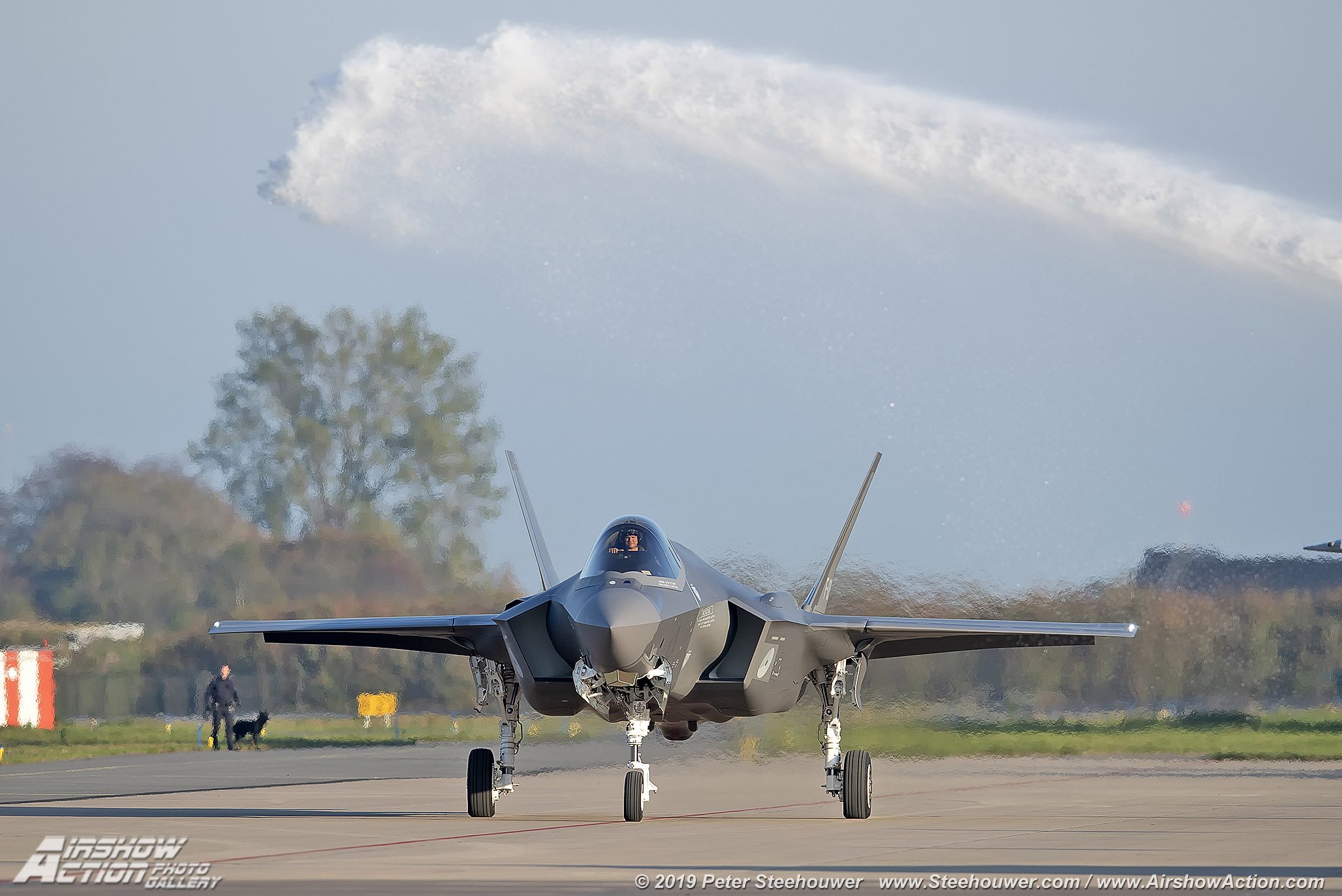 First arrival F35 RNLAF Nov2019 - Airshow Action Photography by Peter ...