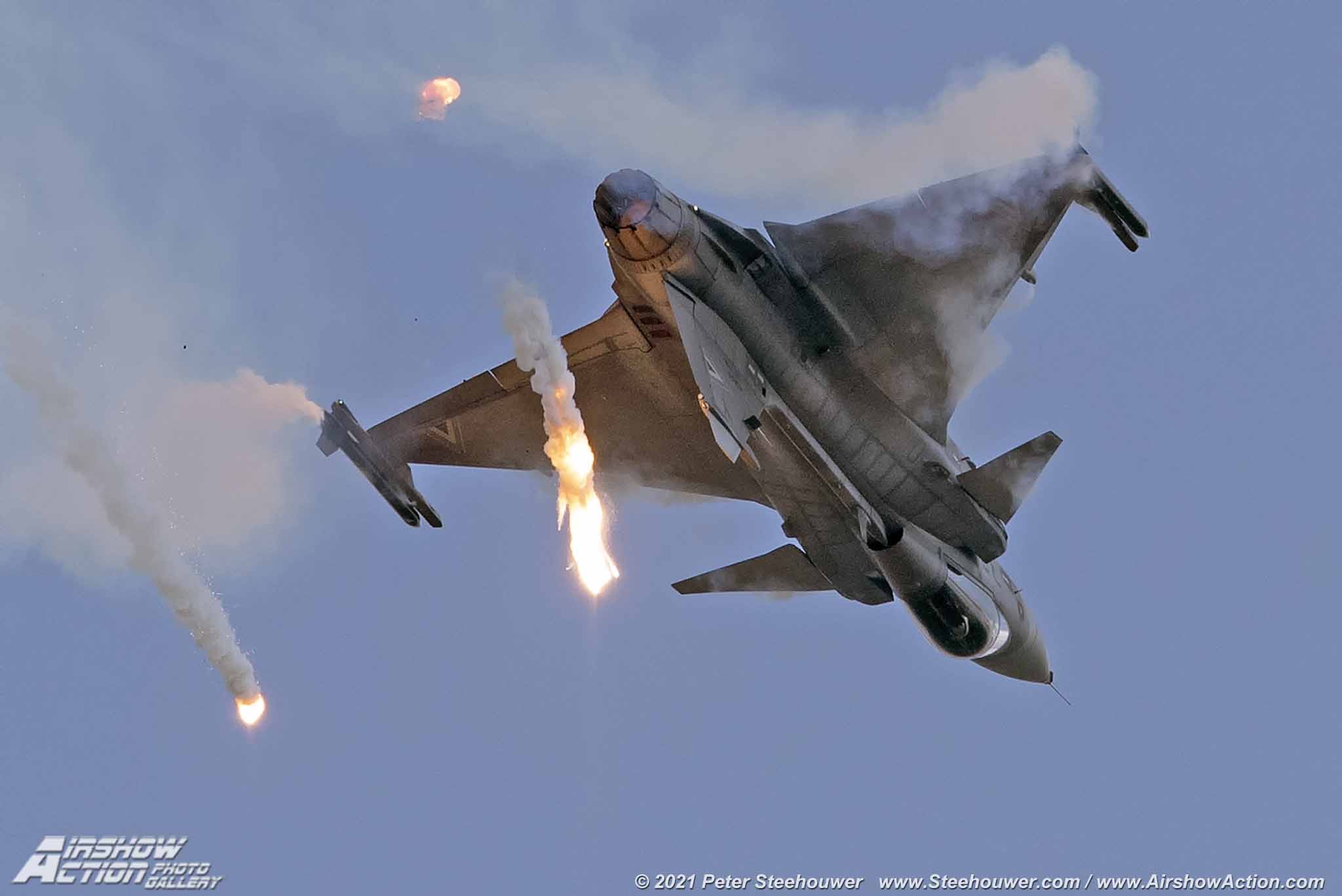 Airshow Action Photo Gallery - Airshow Action Photography by Peter ...