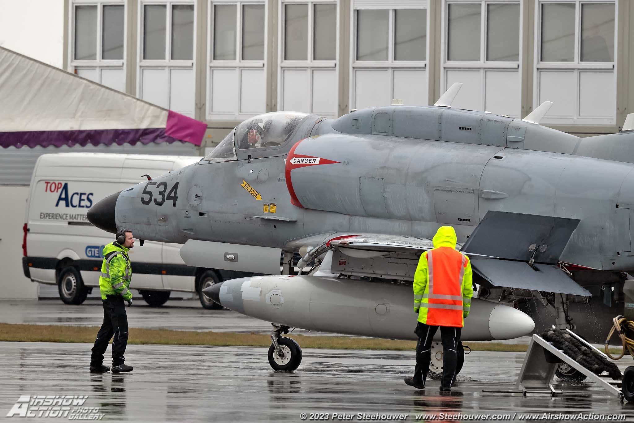 nordholz_mrt23_007.jpg - Airshow Action Photography by Peter Steehouwer